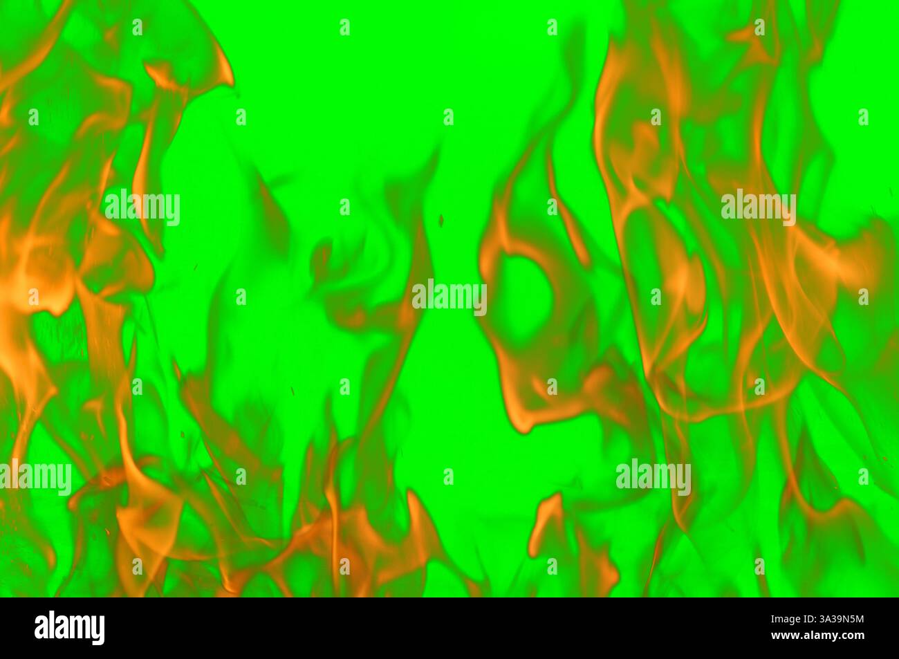 Campfire green screen hi-res stock photography and images - Alamy