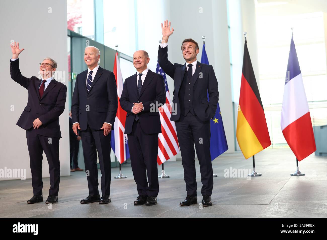 (left - right) Prime Minister Sir Keir Starmer, US President Joe Biden ...