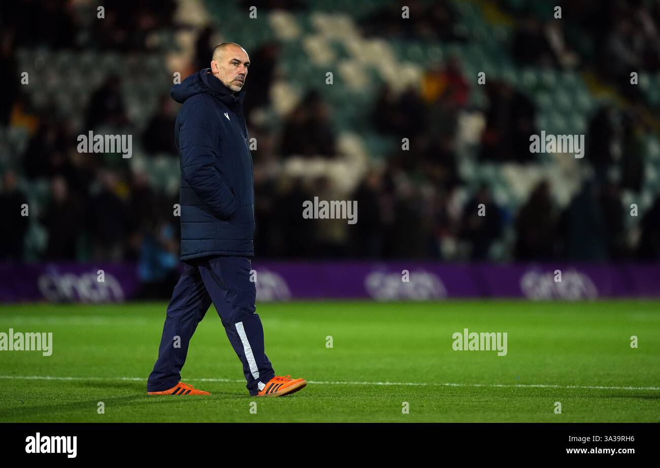 Sale Sharks Director of Rugby Alex Sanderson during the Gallagher ...