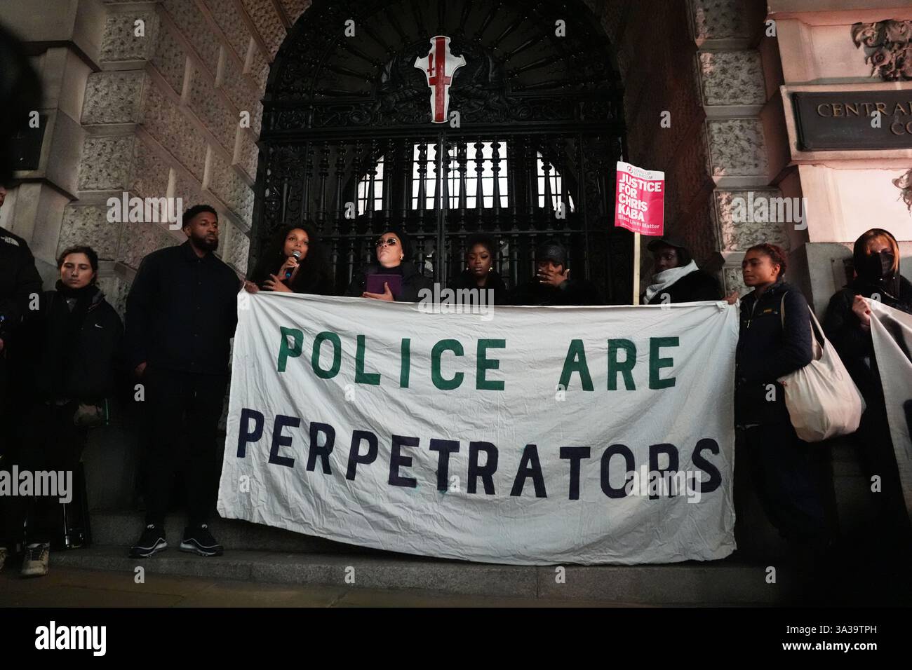 Temi Mawale, Kayza Rose, Sheeda Queen along with friends and family of ...