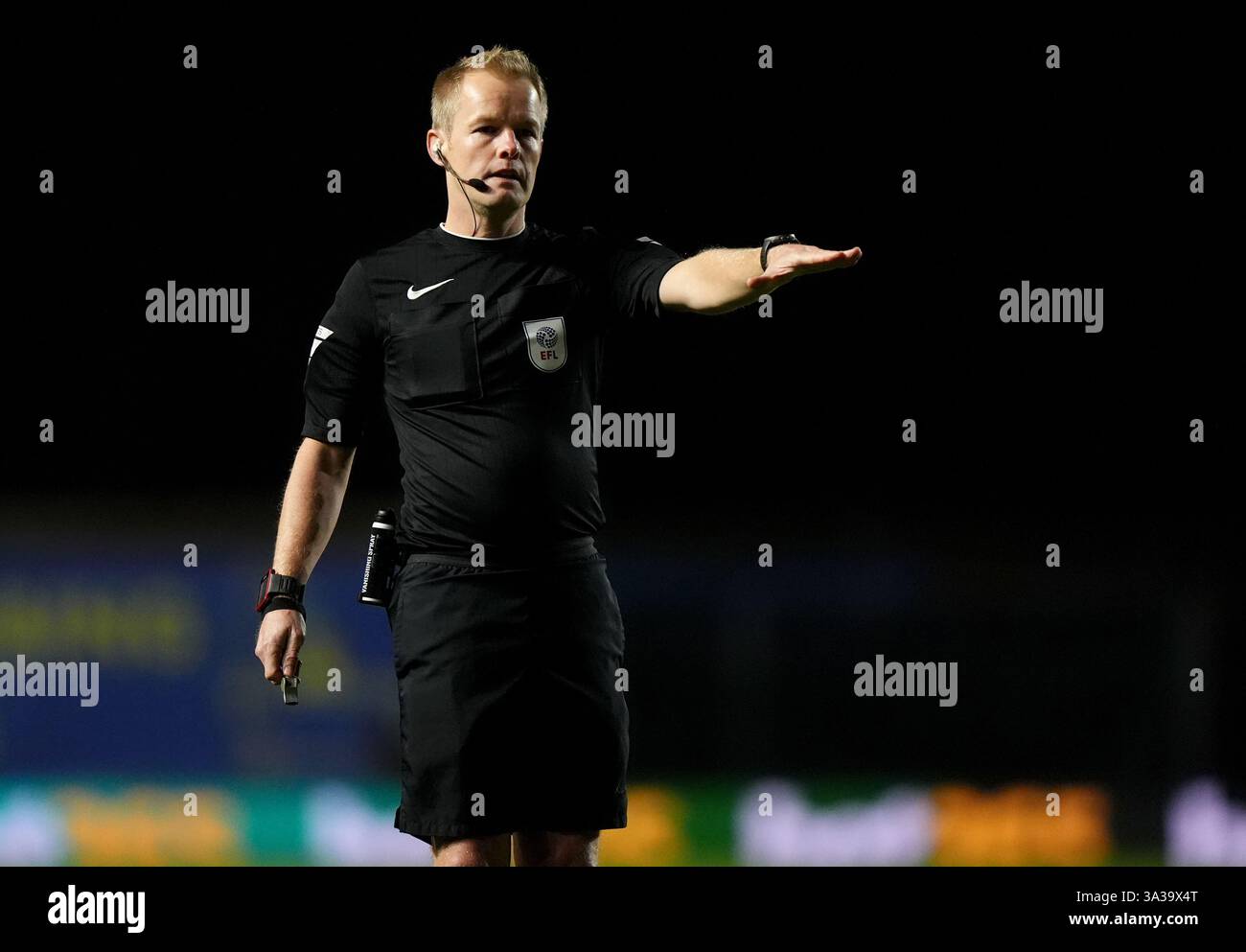 Referee Gavin Ward during the Sky Bet Championship match at Kassam ...