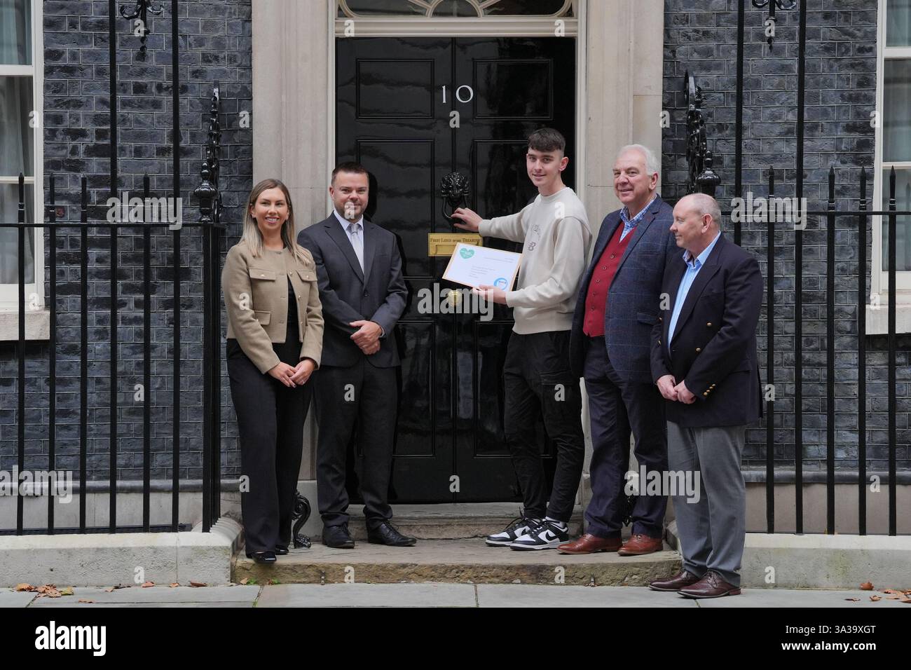 (Left to right) Sadie Dwyer, David Stockdale, nineteen-year-old cardiac ...
