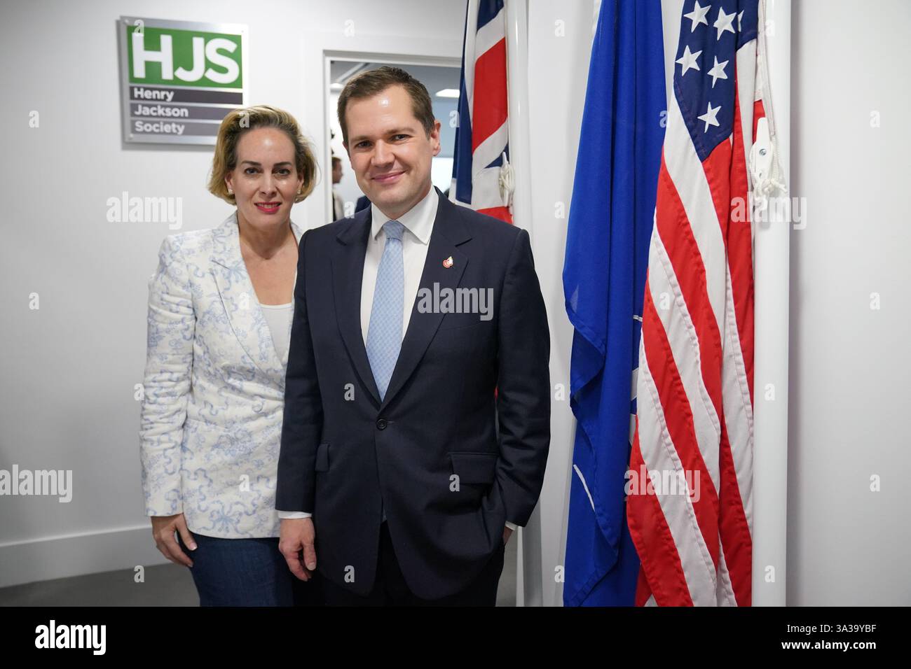 Robert jenrick and wife hi-res stock photography and images - Alamy