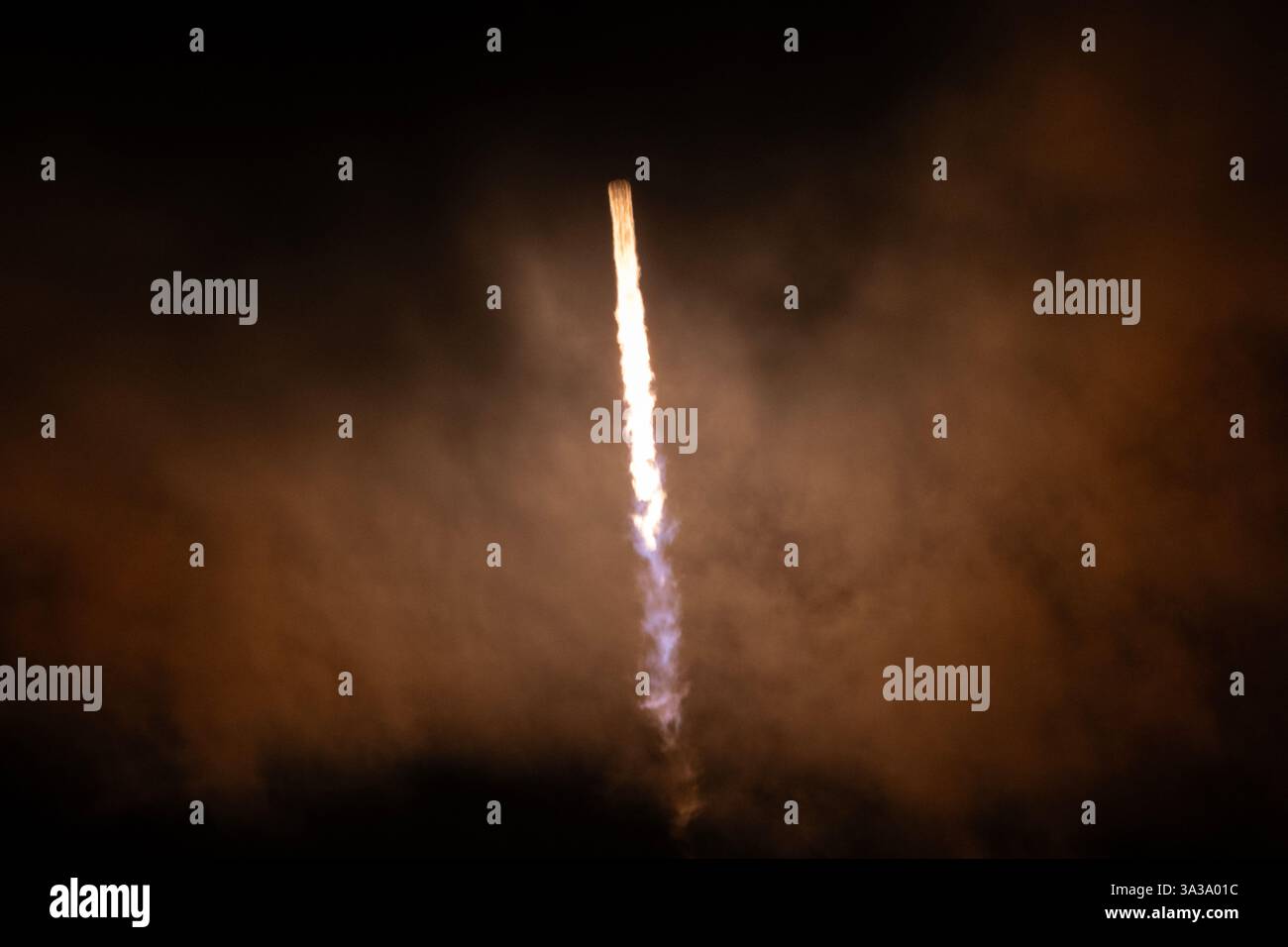 Lompoc, United States of America. 12 March, 2025. A SpaceX Falcon 9 ...