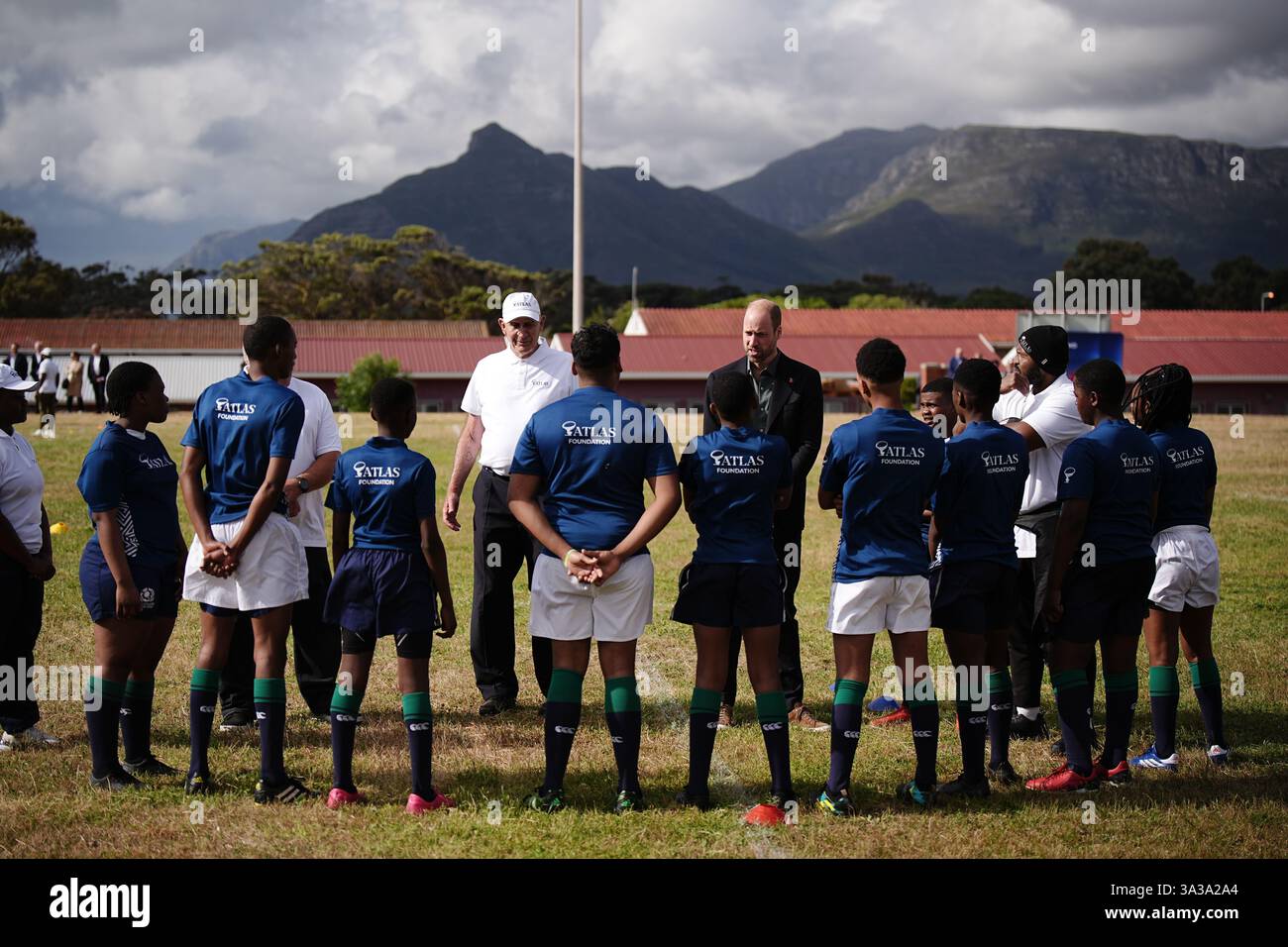 The Prince of Wales meets student taking part in a rugby session ...