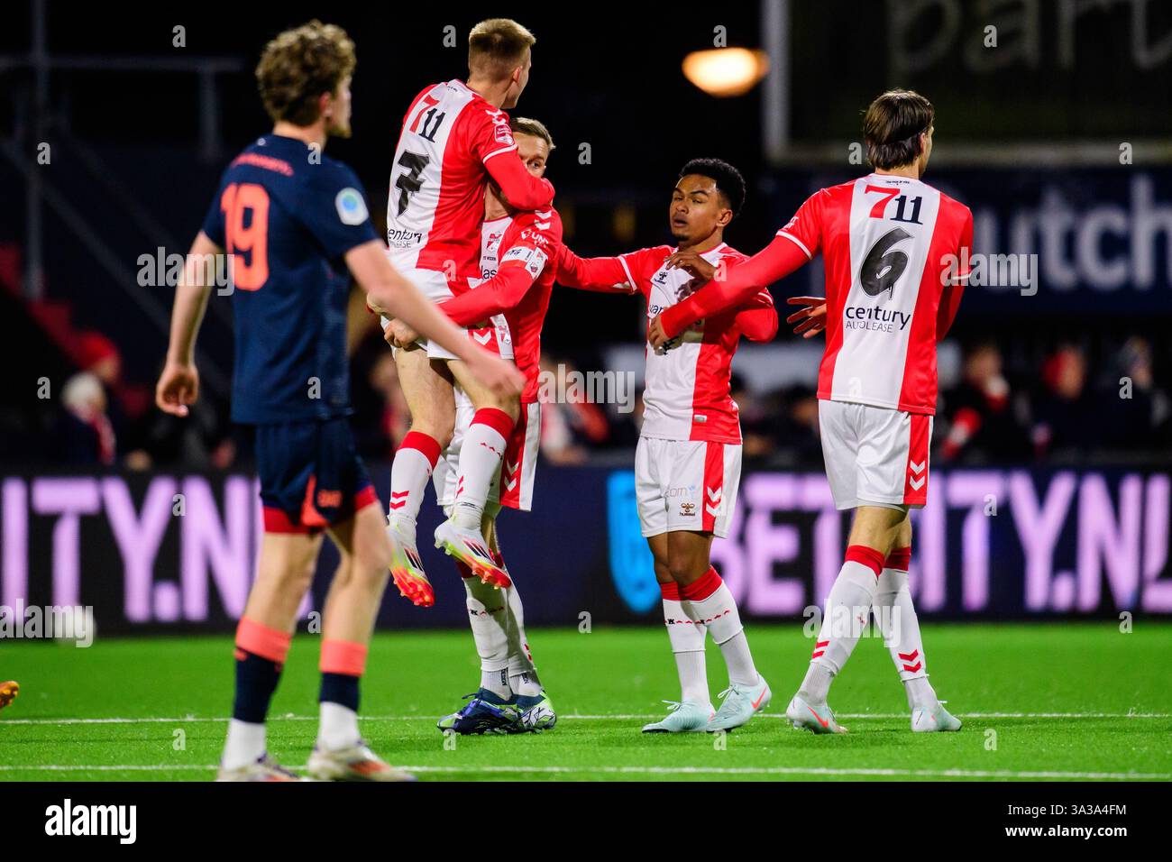 Emmen, Netherlands. 14th Mar, 2025. EMMEN, Stadium Oude Meerdijk, 14-03-2025, season 2024/2025 ...