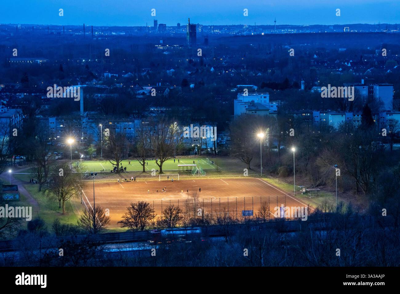 Fußballplatz, Ascheplatz des SuS Beckhausen 05 e.V. in Gelsenkirchen ...