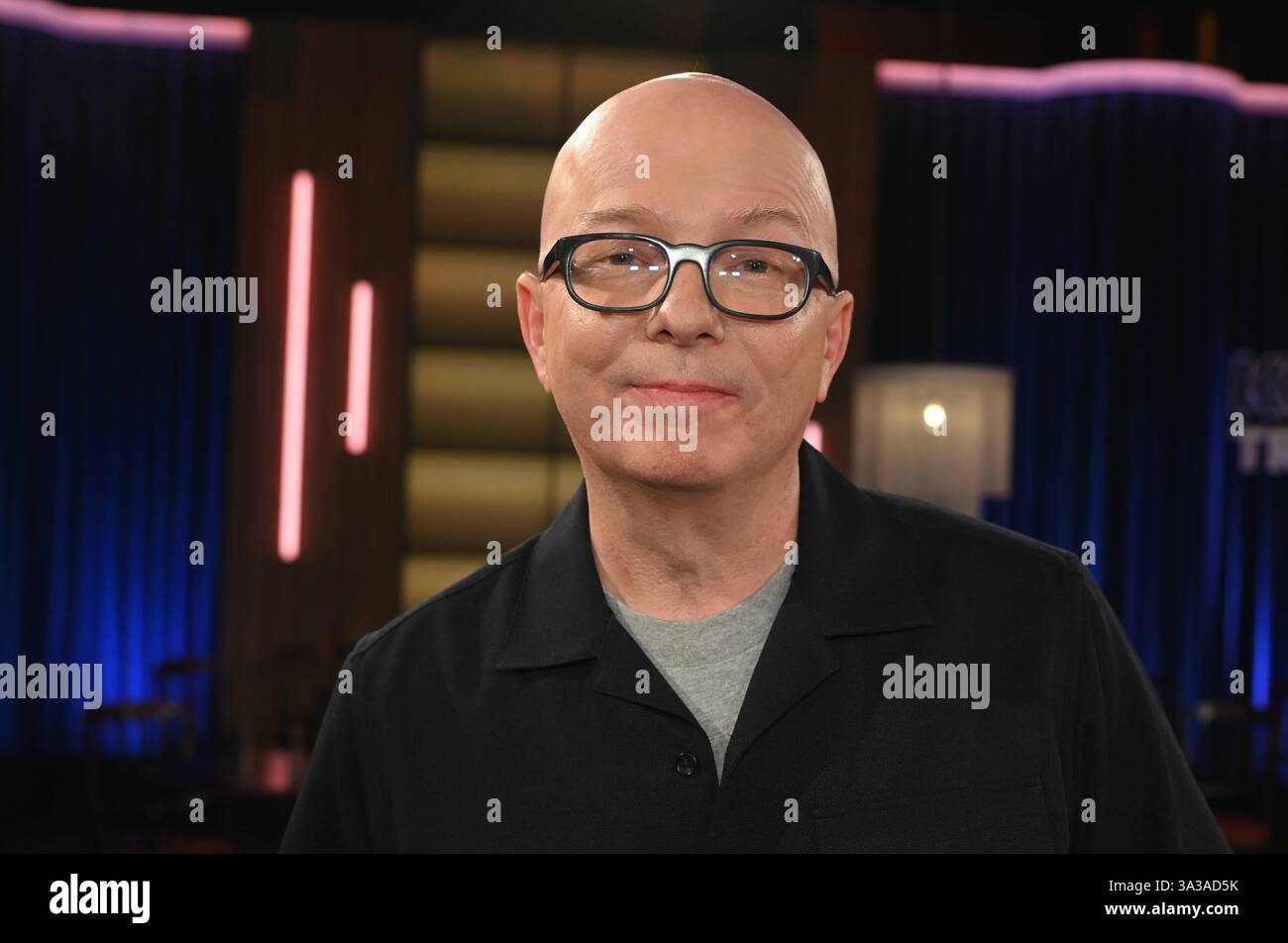 Synchronsprecher und Schauspieler Oliver Rohrbeck zu Gast in der WDR ...