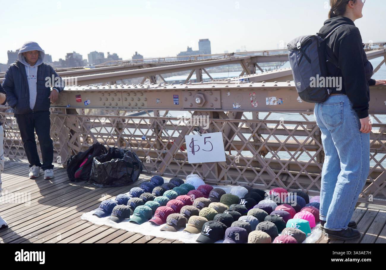 Brooklyn-Eua, Nova Iorque. 14th Mar, 2025. (new) brooklyn bridge and ...