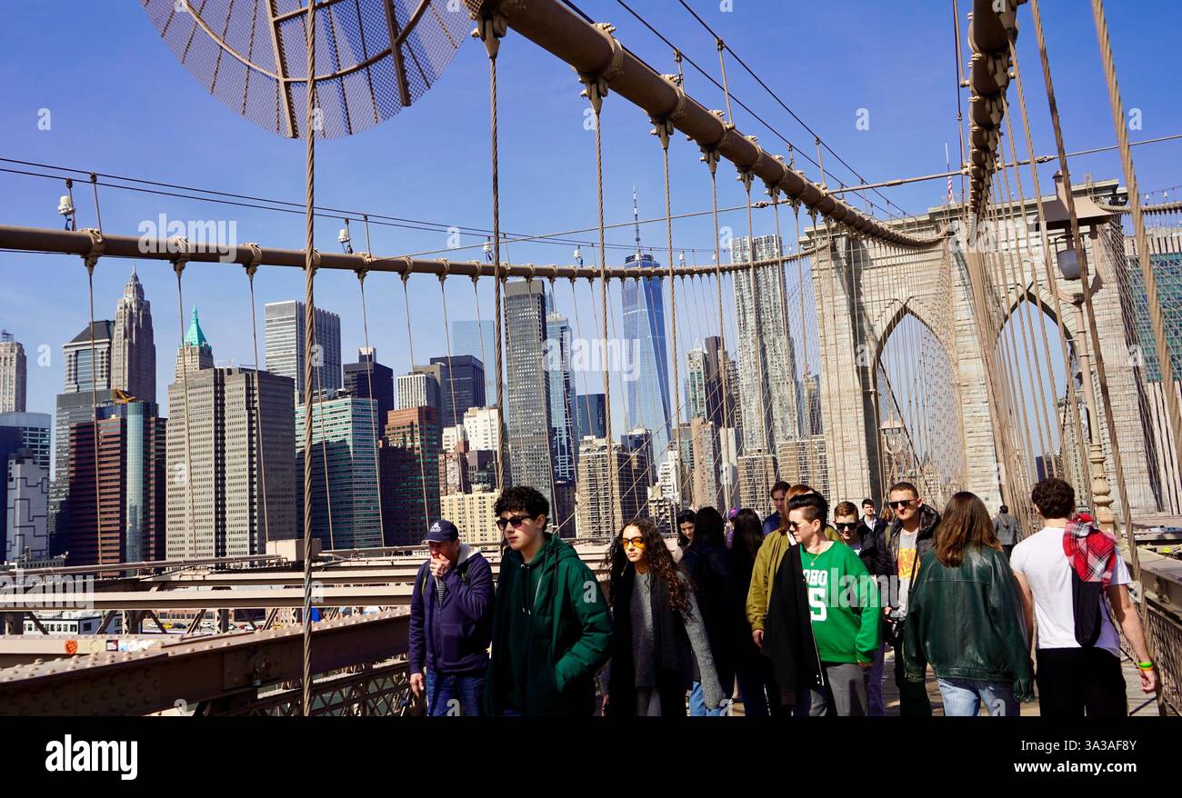Brooklyn-Eua, Nova Iorque. 14th Mar, 2025. (new) brooklyn bridge and ...