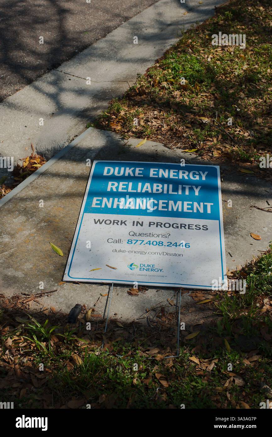 Maintenance work in progress hi-res stock photography and images - Alamy