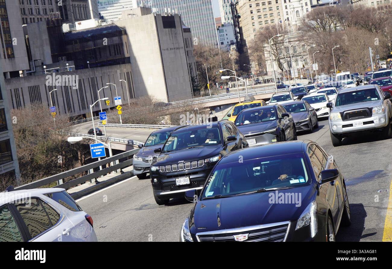 Brooklyn-Eua, Nova Iorque. 14th Mar, 2025. (new) brooklyn bridge and ...