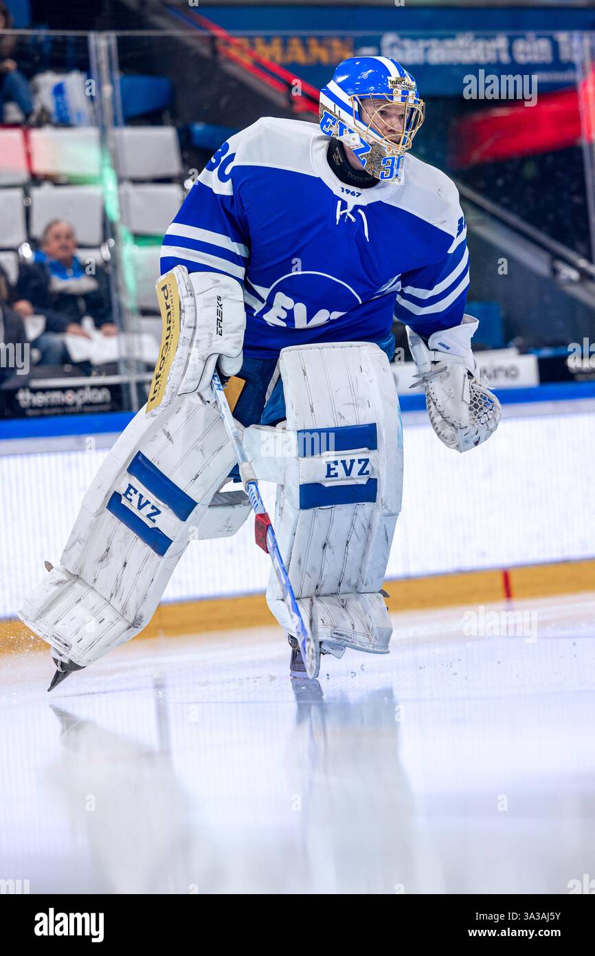 Goalkeeper Leonardo Genoni #30 (EV Zug) - March 14, 2025 - National ...
