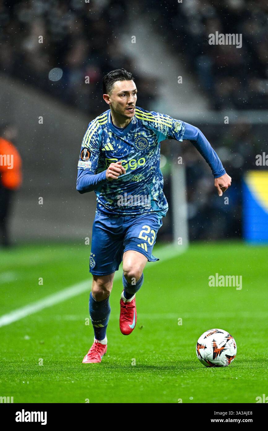 Frankfurt Am Main, Deutschland. 13th Mar, 2025. Steven Berghuis (Ajax ...
