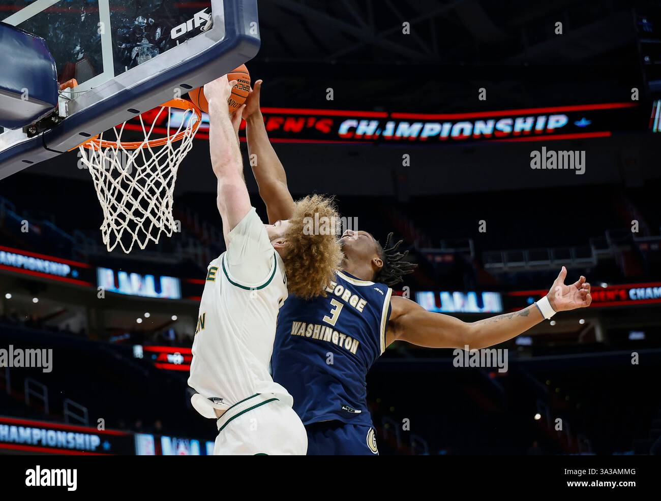 March 14, 2025: George Mason Patriots Guard (4) Brayden O'Connor has ...