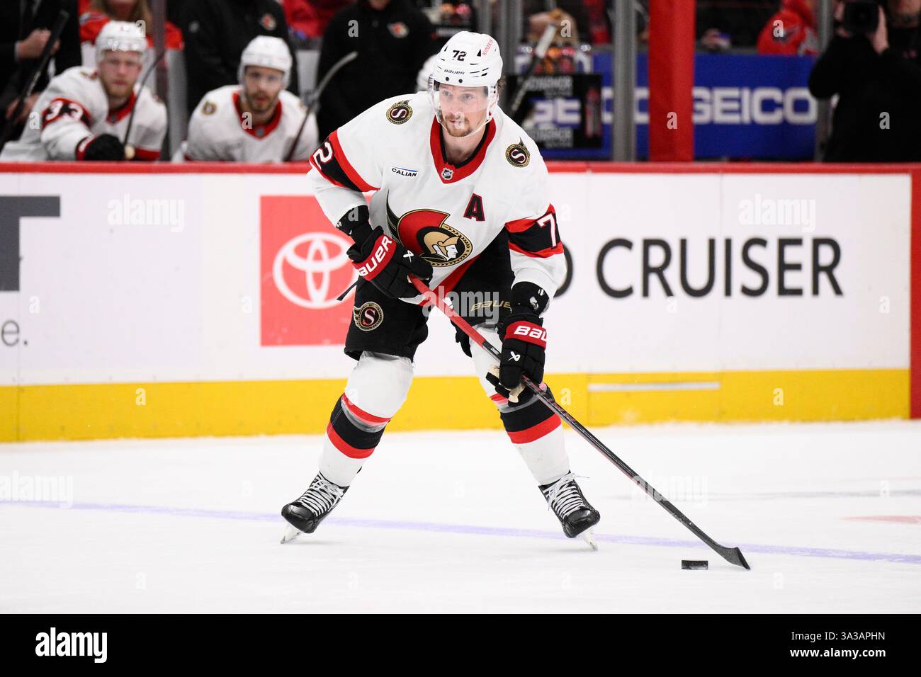 Ottawa Senators defenseman Thomas Chabot (72) in action during the ...