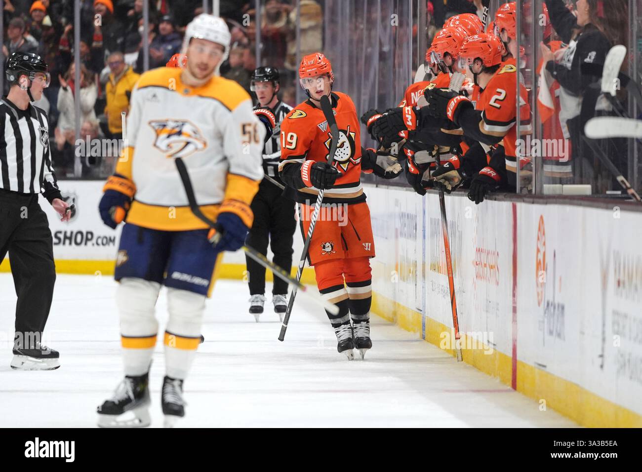 Anaheim Ducks right wing Troy Terry (19) celebrates with teammates ...