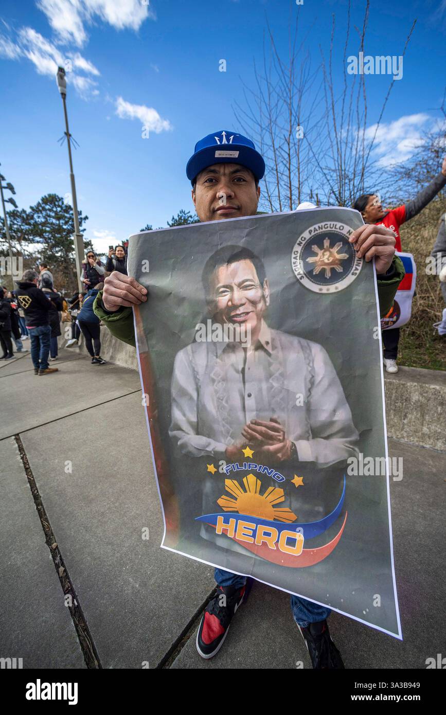 The Hague, South Holland, Netherlands. 3rd Feb, 2014. A male supporter ...