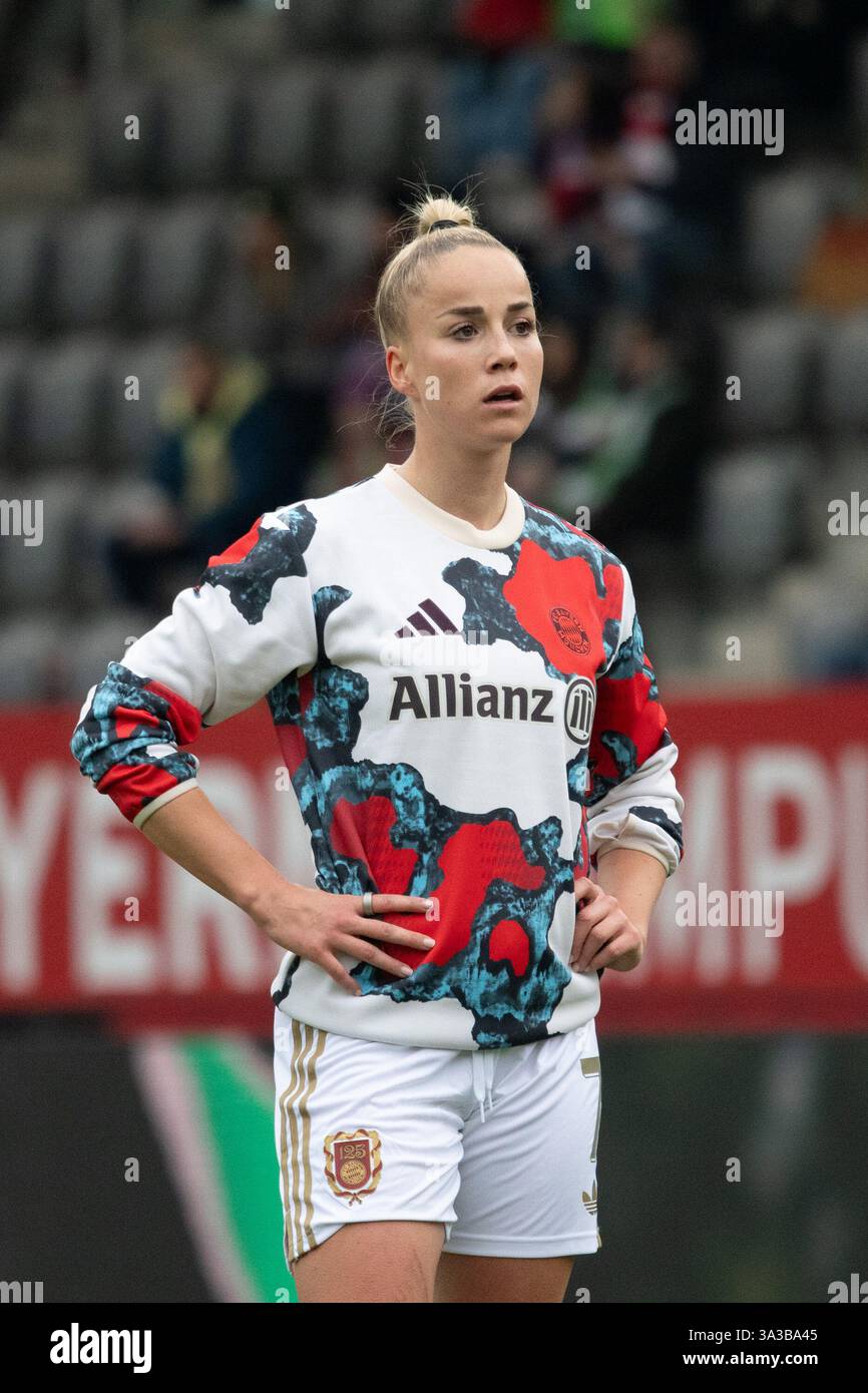 Munich, Germany, March 14th 2025: Giulia Gwinn (7 FC Bayern Munich ...