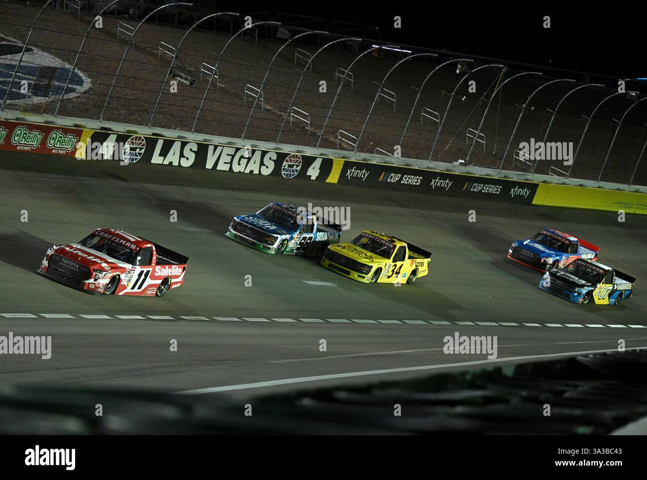 LAS VEGAS, NV - MARCH 14: Race leader Corey Heim (#11 TRICON Garage ...