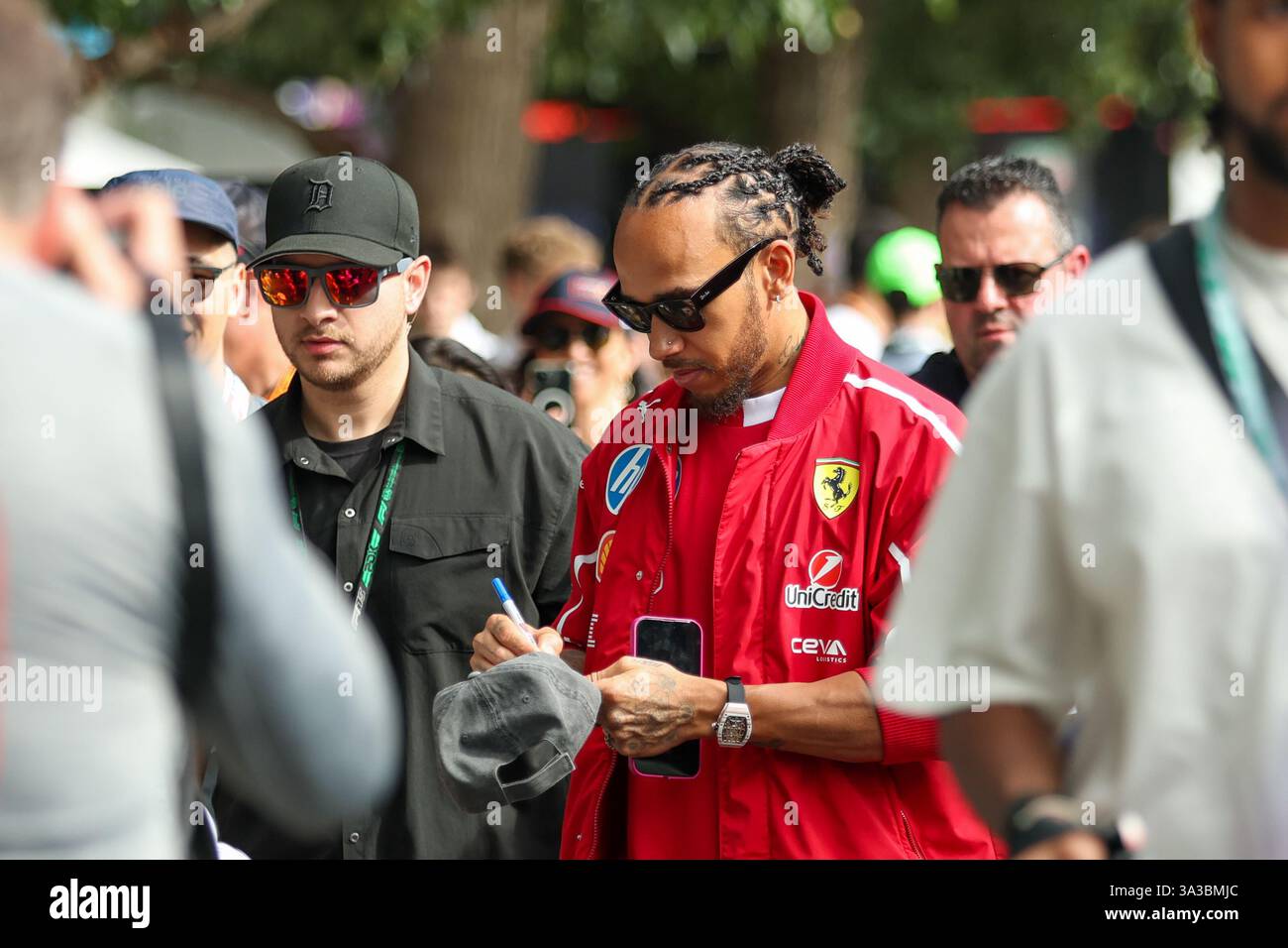 Melburne, Australia. 15 Mar, 2025. Lewis Hamilton, during the Formula 1 ...