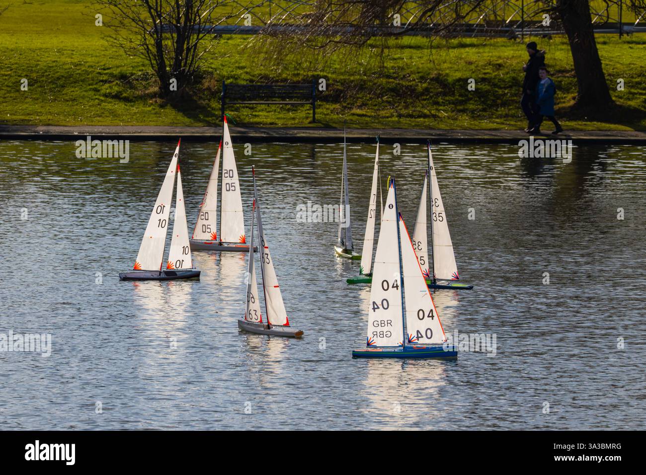 International One Metre class yacht racing Portishead lake grounds ...
