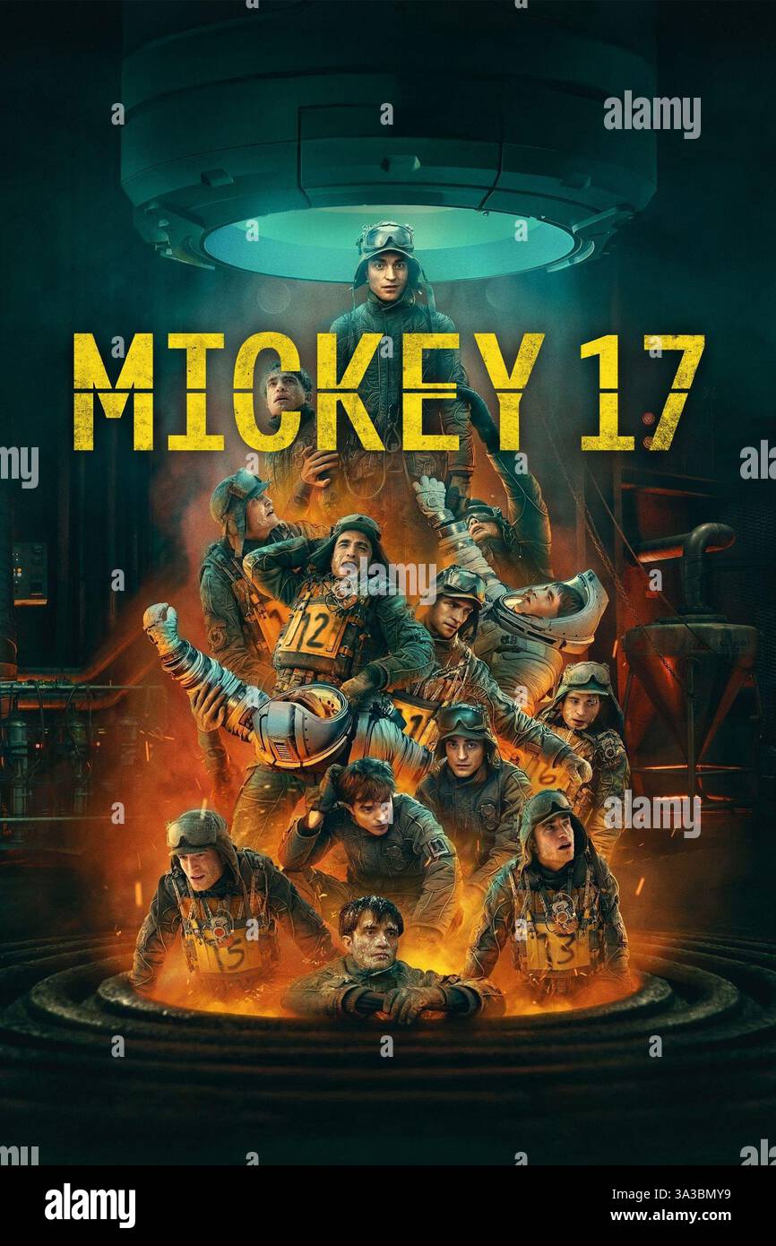 ROBERT PATTINSON in MICKEY 17 (2025), directed by BONG JOON HO. Credit: WARNER BROS. / Album ...