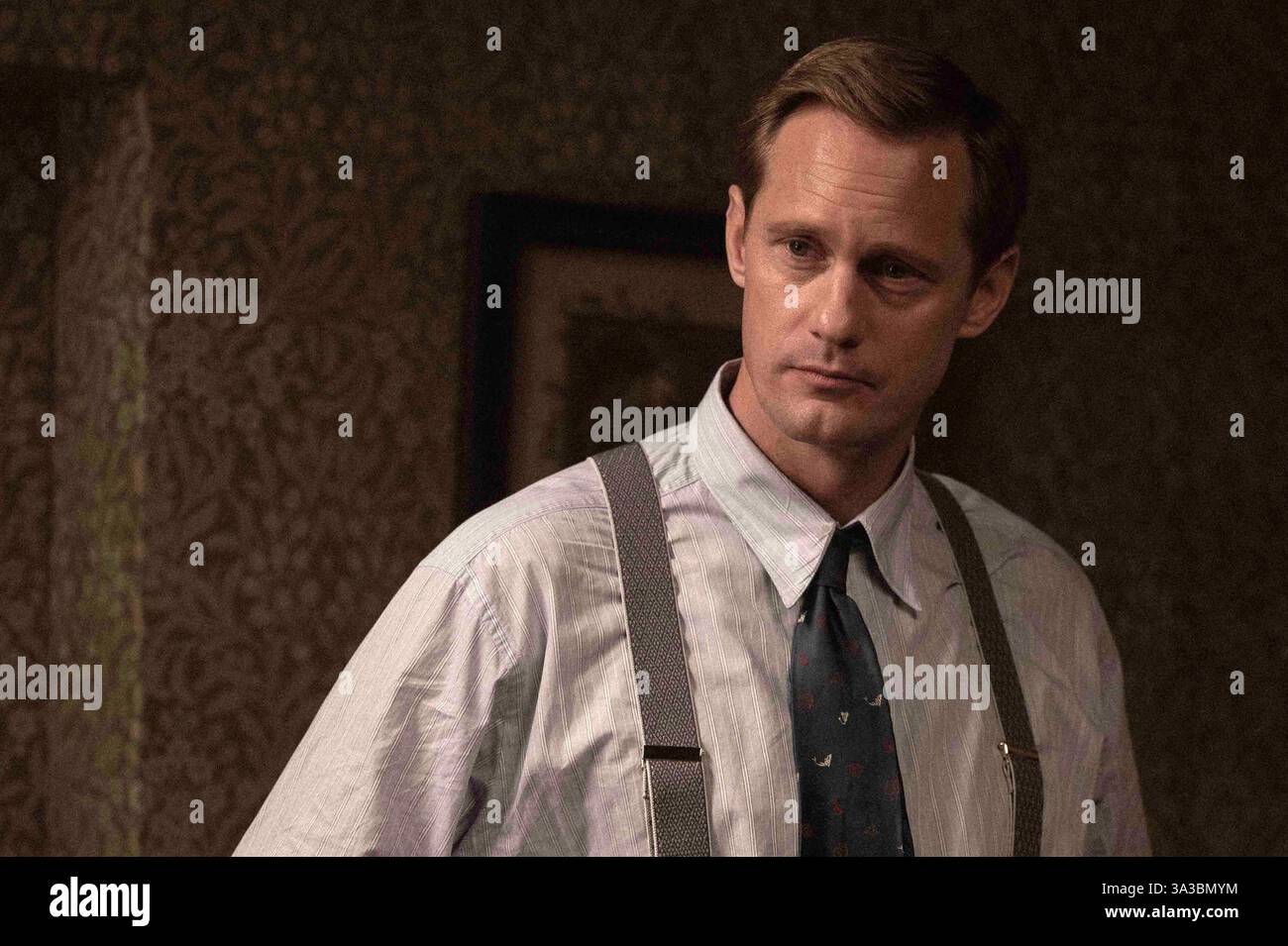 ALEXANDER SKARSGARD in LEE (2023), directed by ELLEN KURAS. Credit: Sky / Brouhaha Entertainment ...