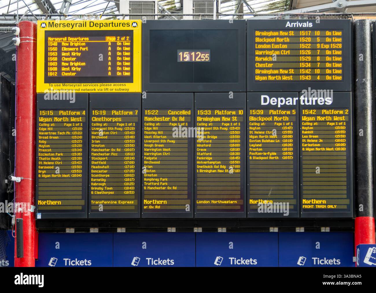 Electronic information board for Arrivals and Departures for trains, Lime Street railway station ...