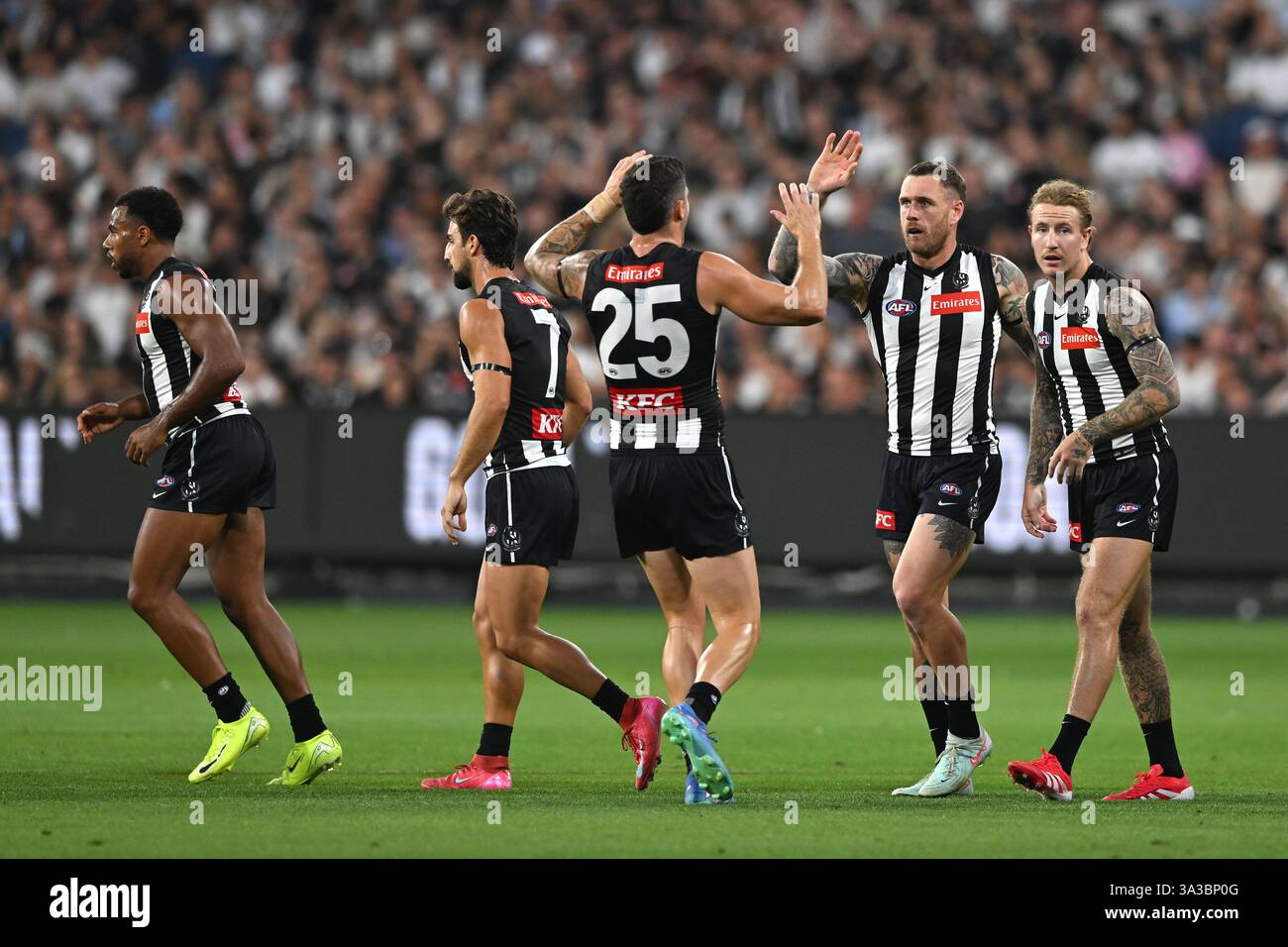 Melbourne, Australia. 15th Mar, 2025. Tim Membrey of Collingwood (2nd ...