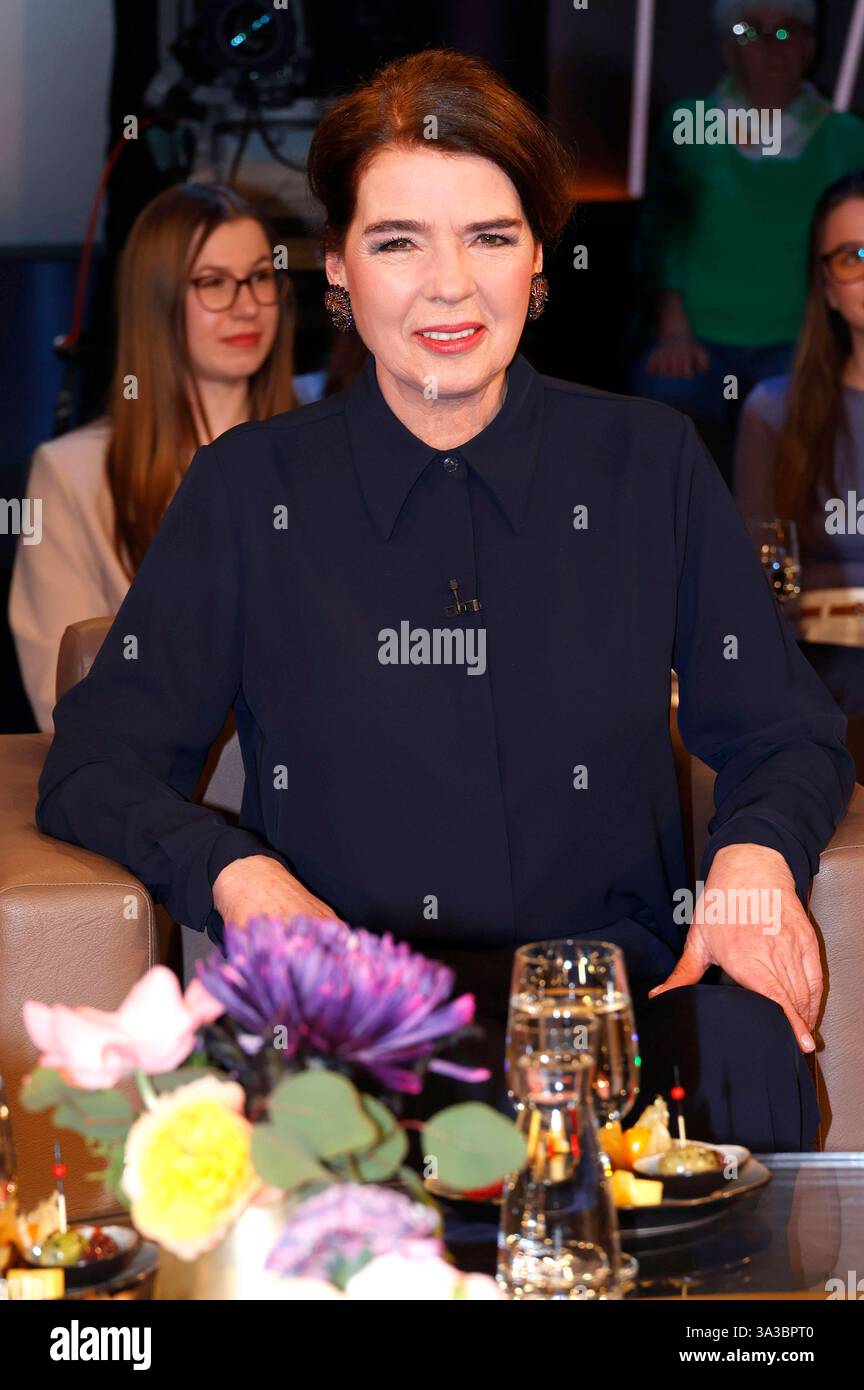 Susanne Daubner bei der Aufzeichnung der NDR Talk Show im NDR ...