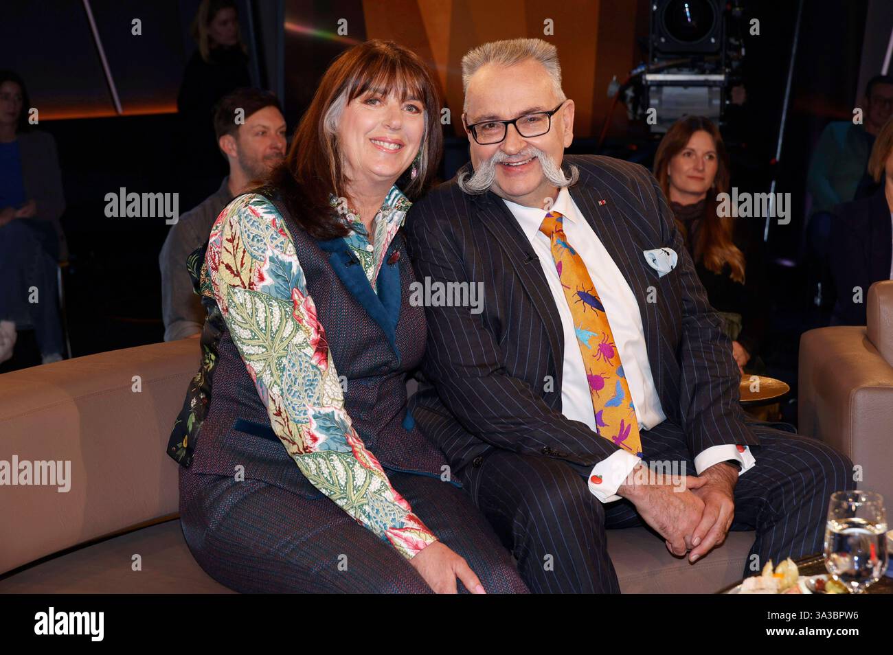 Sarah Darwin mit Ehemann Johannes Vogel bei der Aufzeichnung der NDR ...