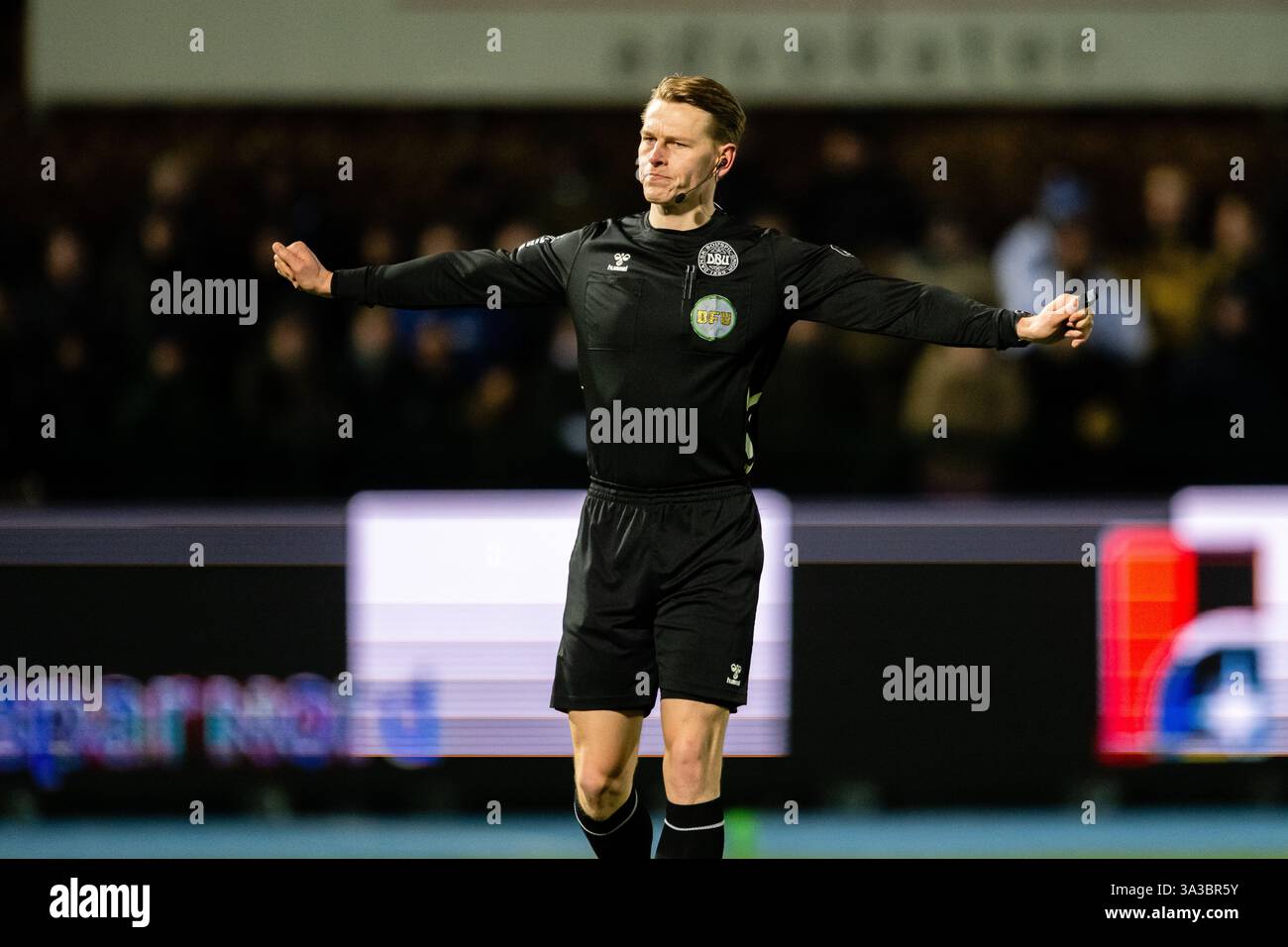 Hvidovre, Denmark. 14th Mar, 2025. Referee Frederik Svendsen seen ...