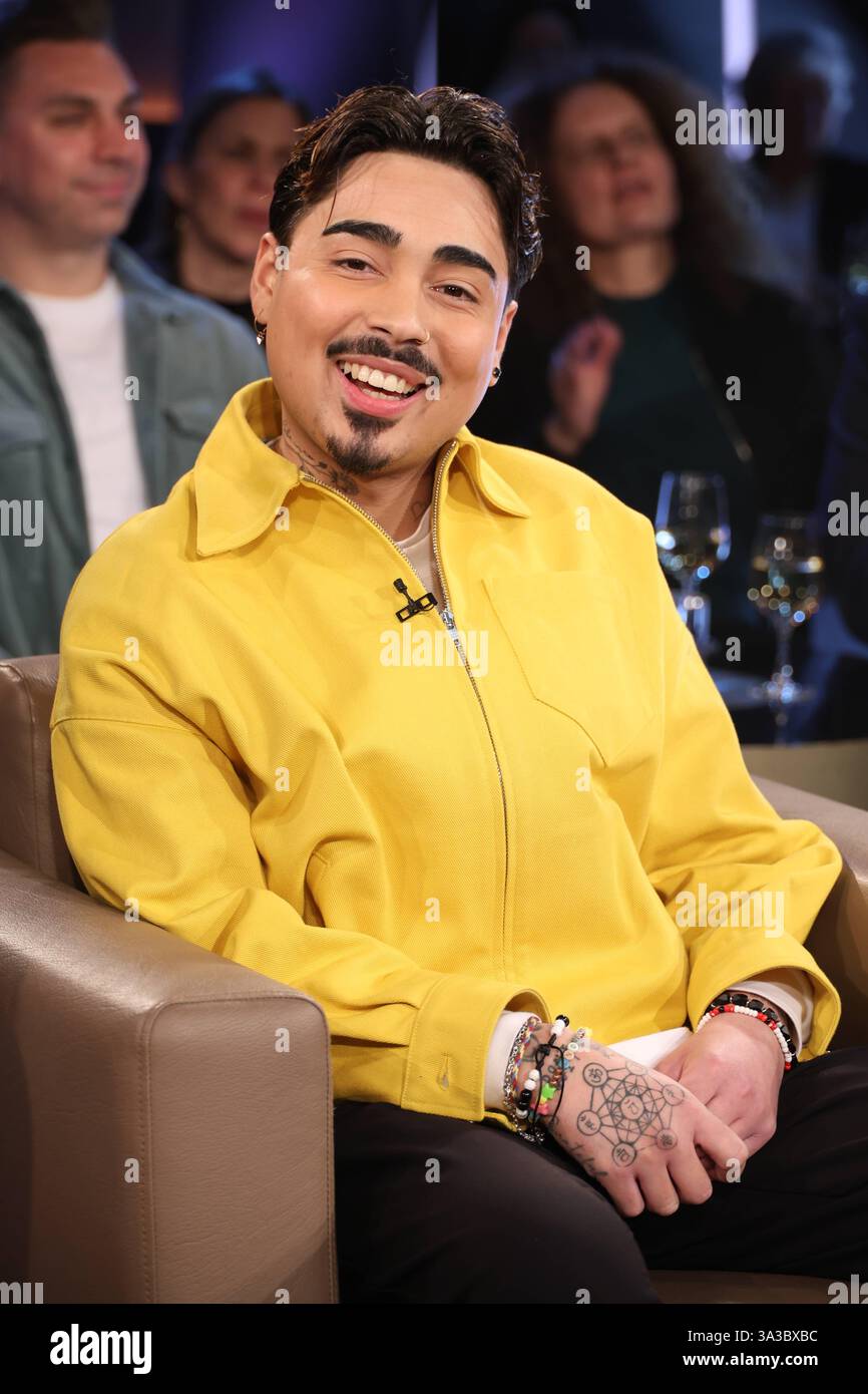 Tony Bauer, Comedian, zu Gast in der NDR Talk Show, Fototermin am 14.3. ...