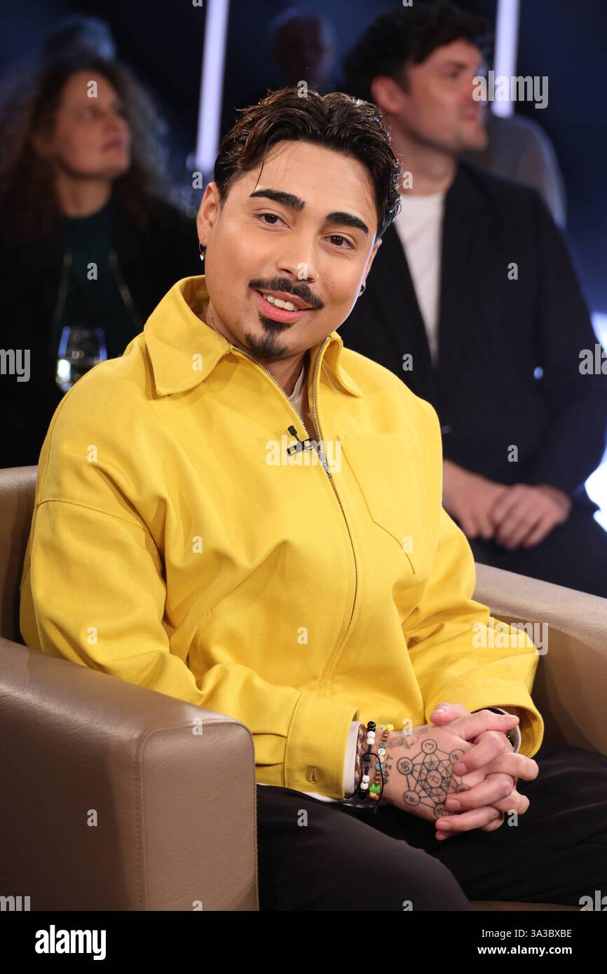 Tony Bauer, Comedian, zu Gast in der NDR Talk Show, Fototermin am 14.3. ...