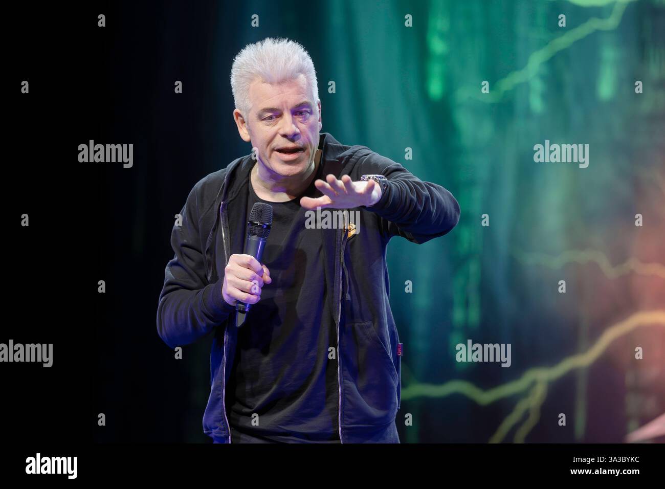 Comedian Michael Mittermeier mit seinem Programm Flashback - Die ...