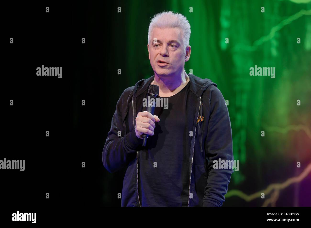 Comedian Michael Mittermeier mit seinem Programm Flashback - Die ...
