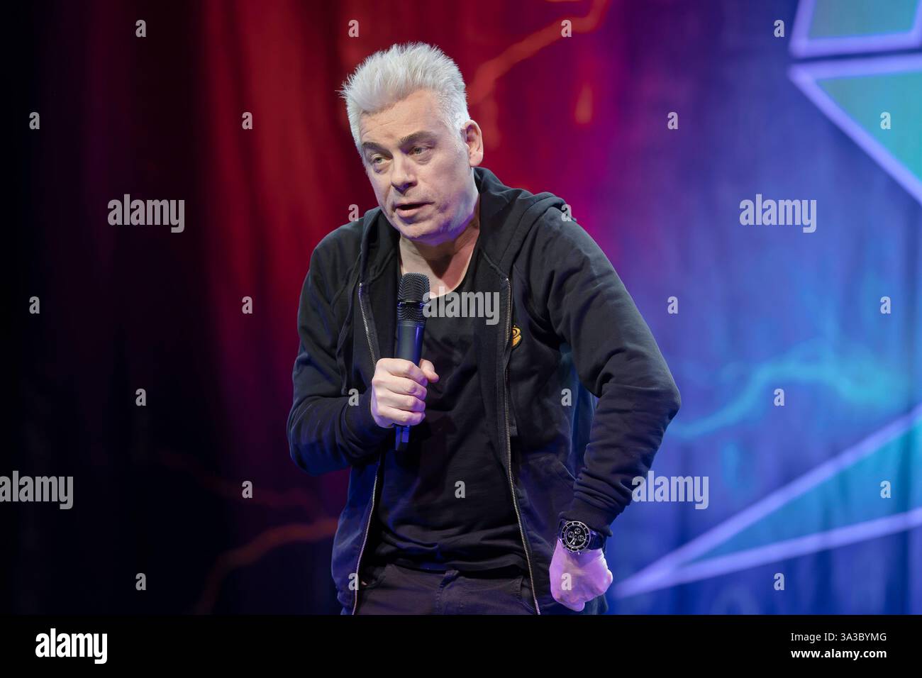 Comedian Michael Mittermeier mit seinem Programm Flashback - Die ...