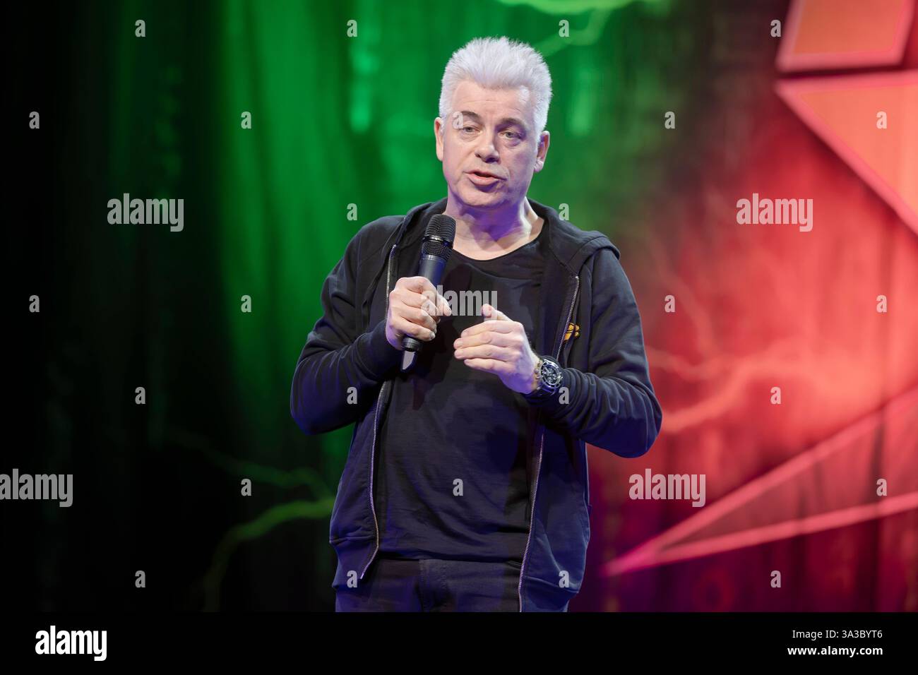 Comedian Michael Mittermeier mit seinem Programm Flashback - Die ...