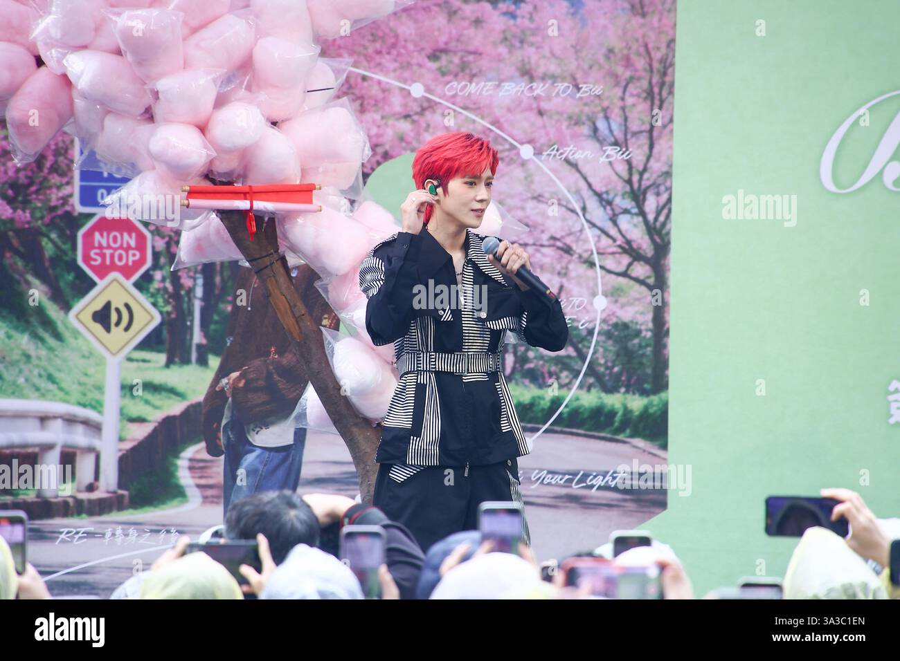 Taipei. 15th Mar, 2025. TAIPEI, CHINA - MARCH 15, 2025 - South Korean ...