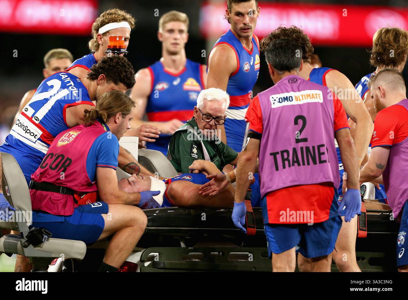 Melbourne, Australia. 15th Mar, 2025. Luke Cleary of the Bulldogs is ...