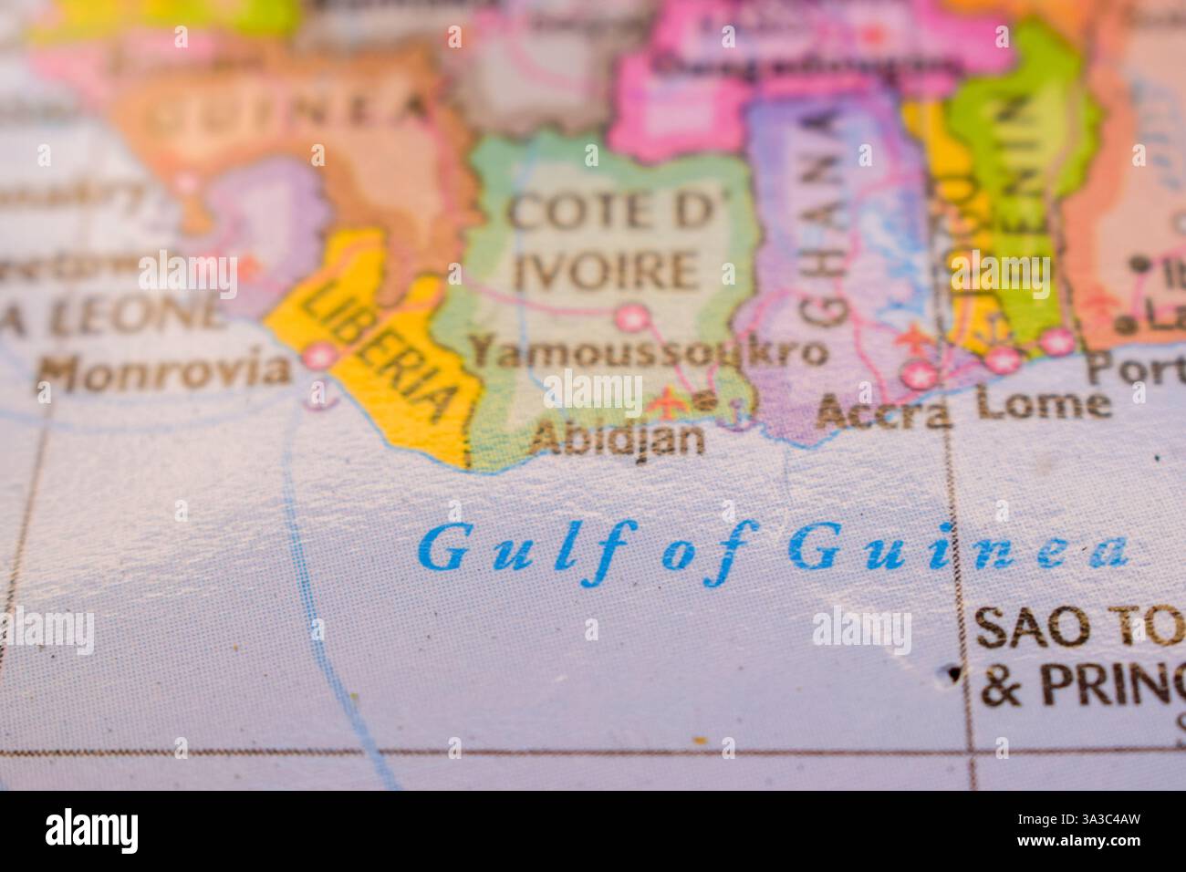 Abidjan On The World Map-Geo Political Map Stock Photo - Alamy