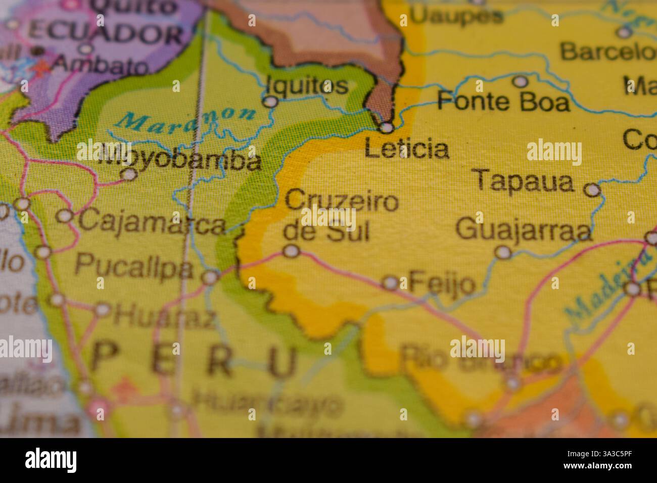 World map on grunge paper hi-res stock photography and images - Alamy