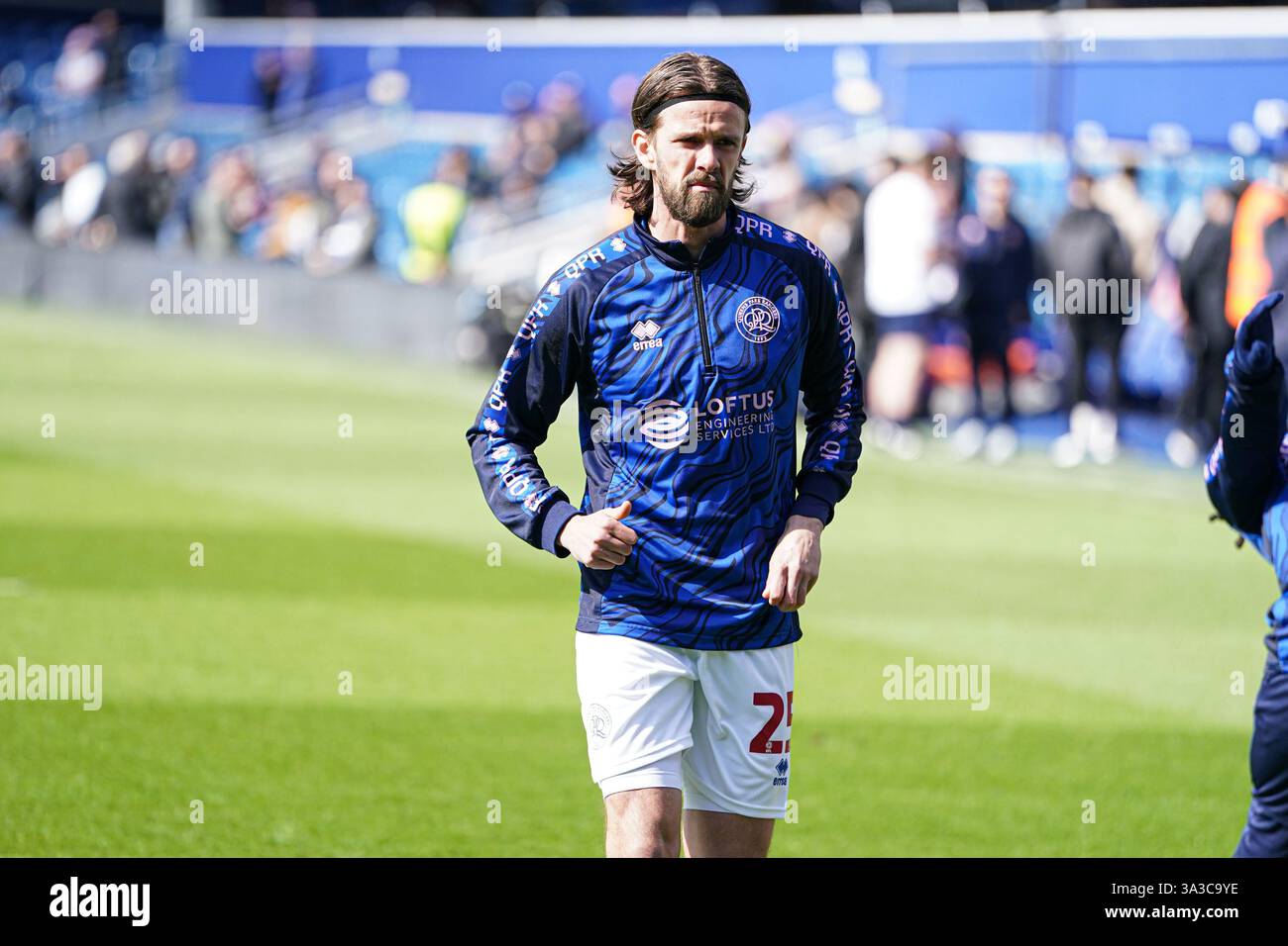 Lucas Andersen of Queens Park Rangers warming up ahead of the Sky Bet ...