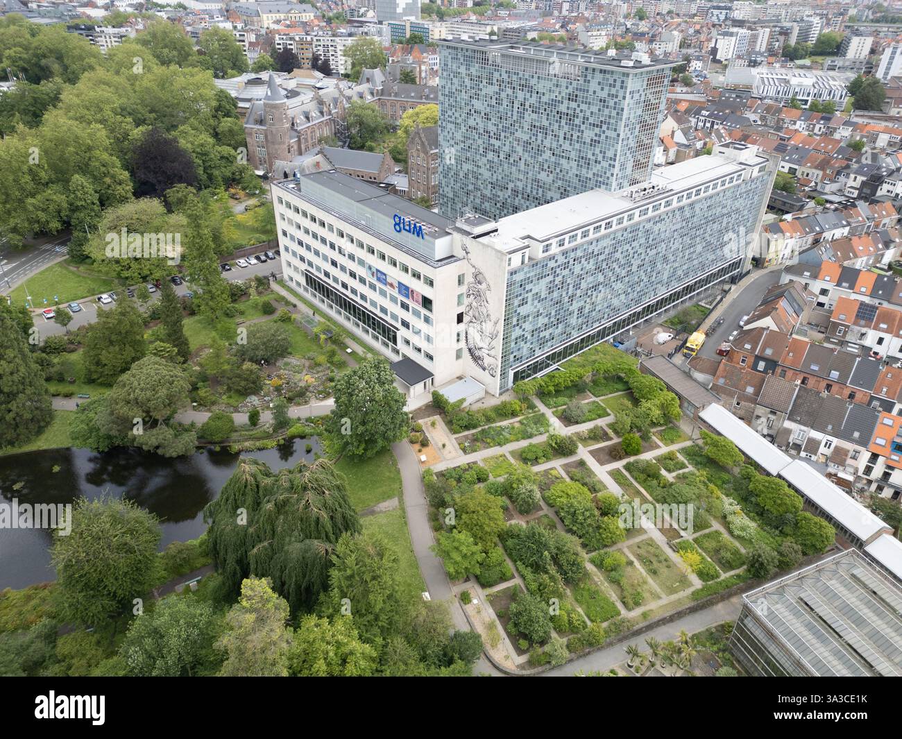 Ghent university botanical garden hi-res stock photography and images ...