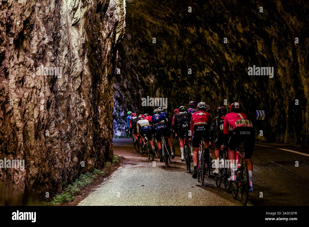 Paris nice cycling stage 8 hi-res stock photography and images - Alamy