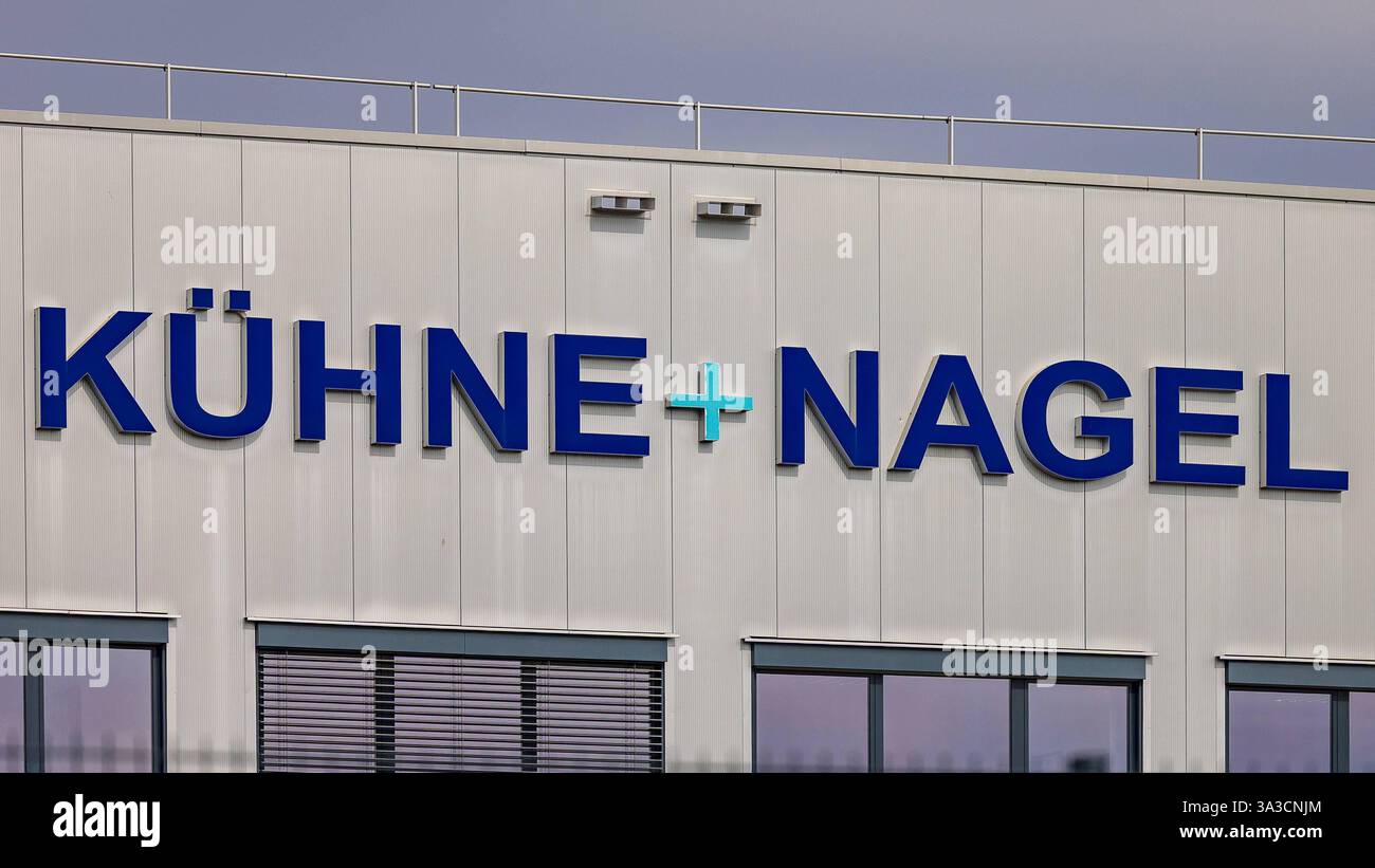 Containr-Terminal, Nürnberg, 15.03.2025 Das Firmenlogo von Kühne Nagel ...