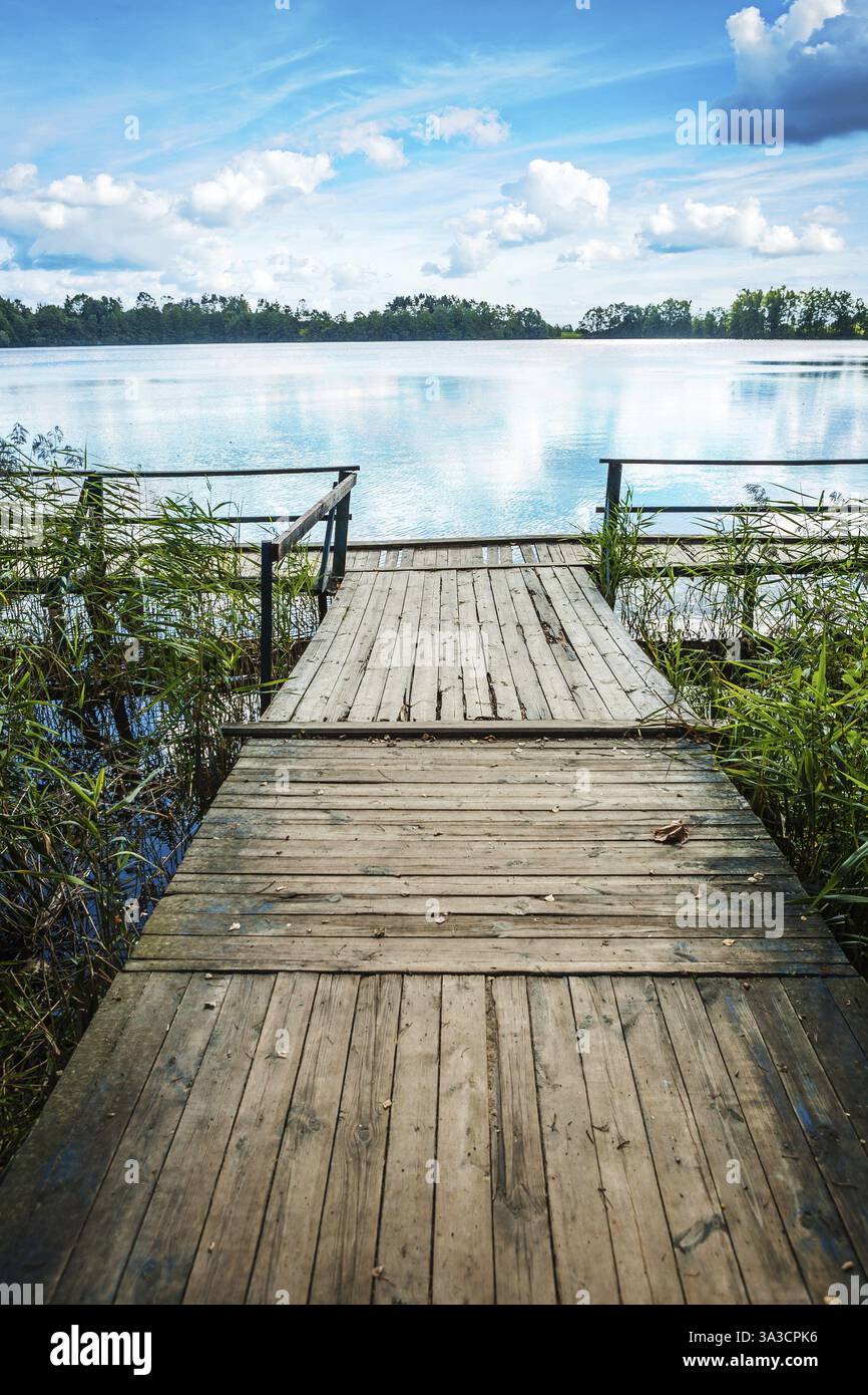 Beautiful shot pond boat hi-res stock photography and images - Alamy