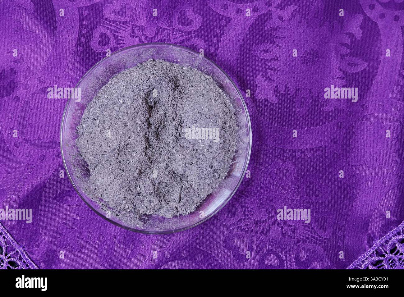 Symbol symbolism ashes to ashes and dust to dust hi-res stock ...