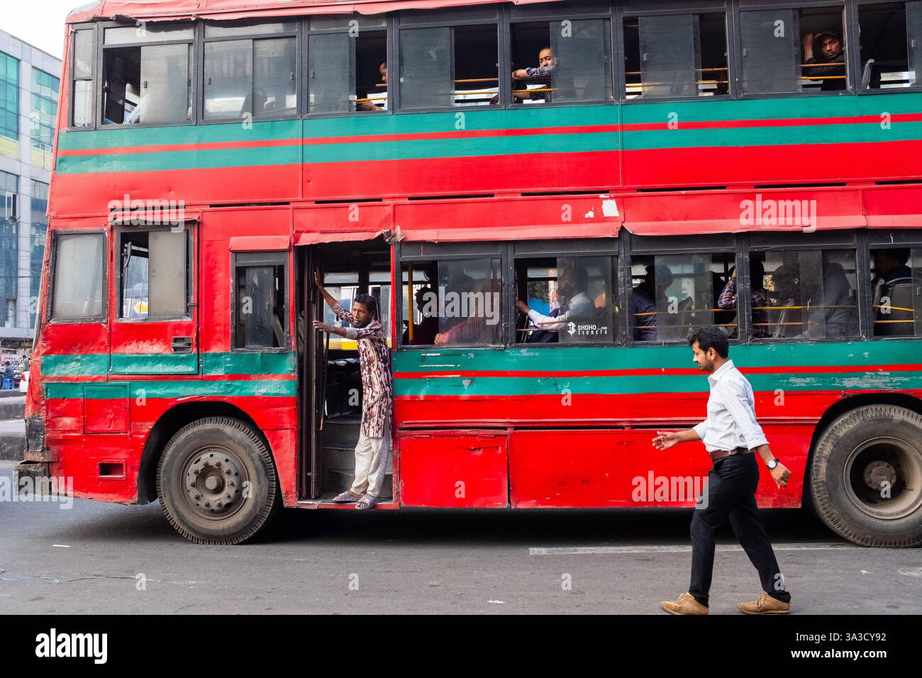 Double-decker British Bus, Dhaka Bangladesh Stock Photo - Alamy